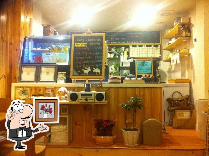 Cafe Namu, Seoul, 2 Myeongmul-gil - Restaurant reviews