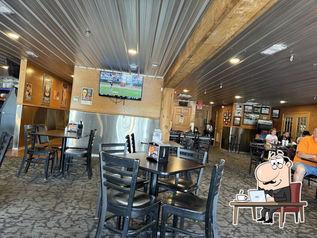 Case And Bucks, Barnhart - Restaurant menu, prices and reviews
