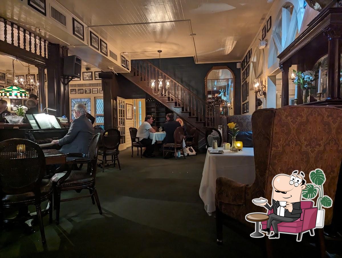 The Veranda, Fort Myers - Restaurant menu, prices and reviews