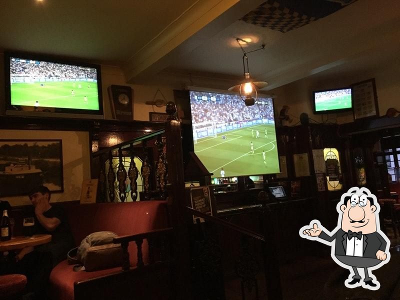 The Lower Deck Pub in Dublin - Restaurant menu and reviews