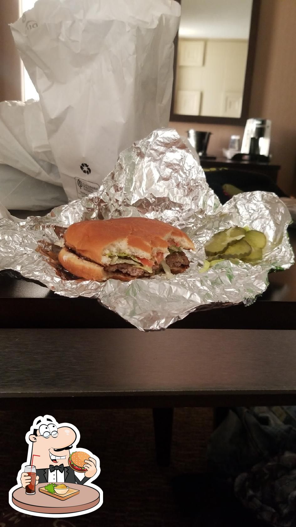 Dairy Cheer, 344 S Mayo Trail in Pikeville - Restaurant menu and reviews