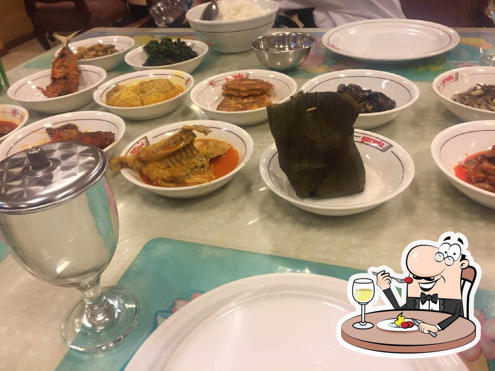 Restoran Garuda restaurant, Medan, Jl. Duku No.5c - Restaurant reviews