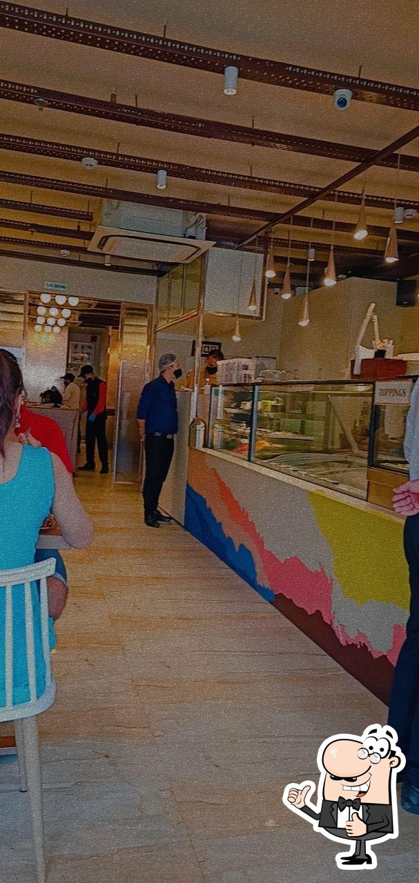 The Dessart Gallery, Green Park, New Delhi - Restaurant reviews