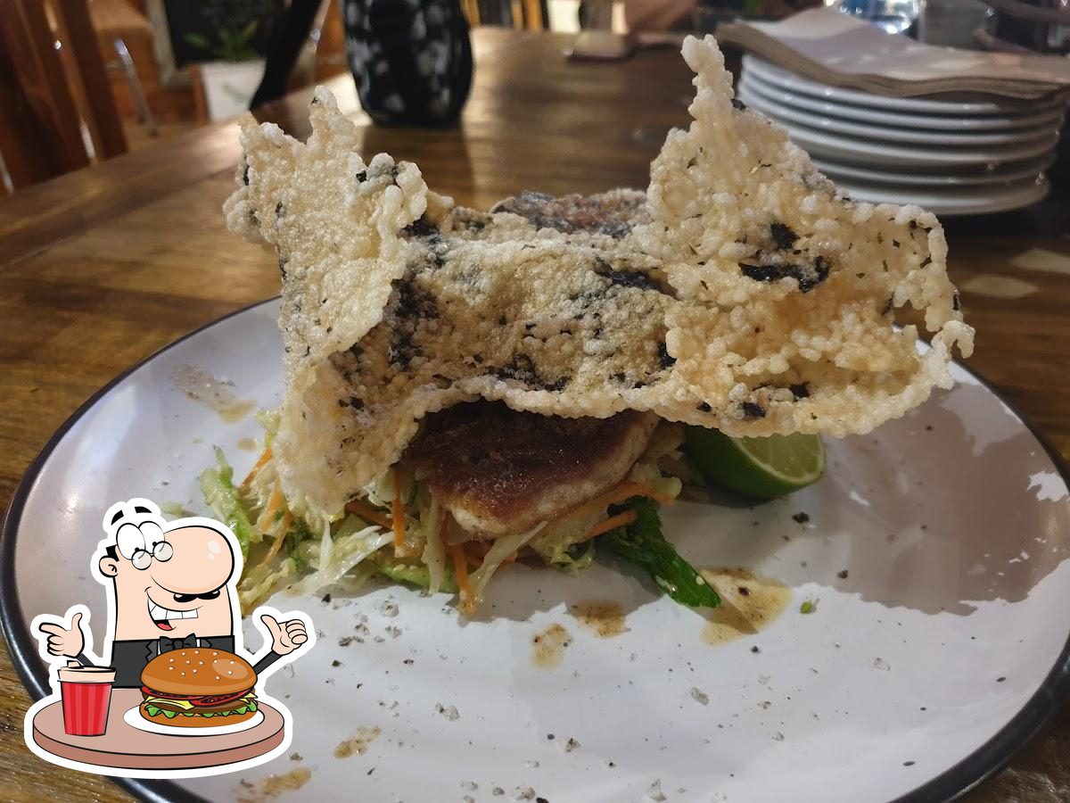 Happy Chappy Restaurant and Bar in Mudjimba - Restaurant reviews