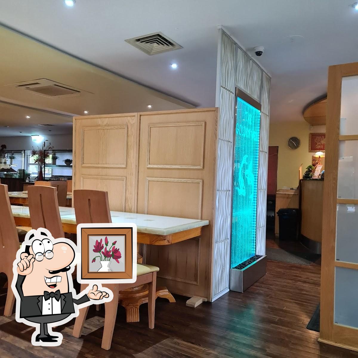 The Golden Well, Bridgend - Restaurant menu, prices and reviews