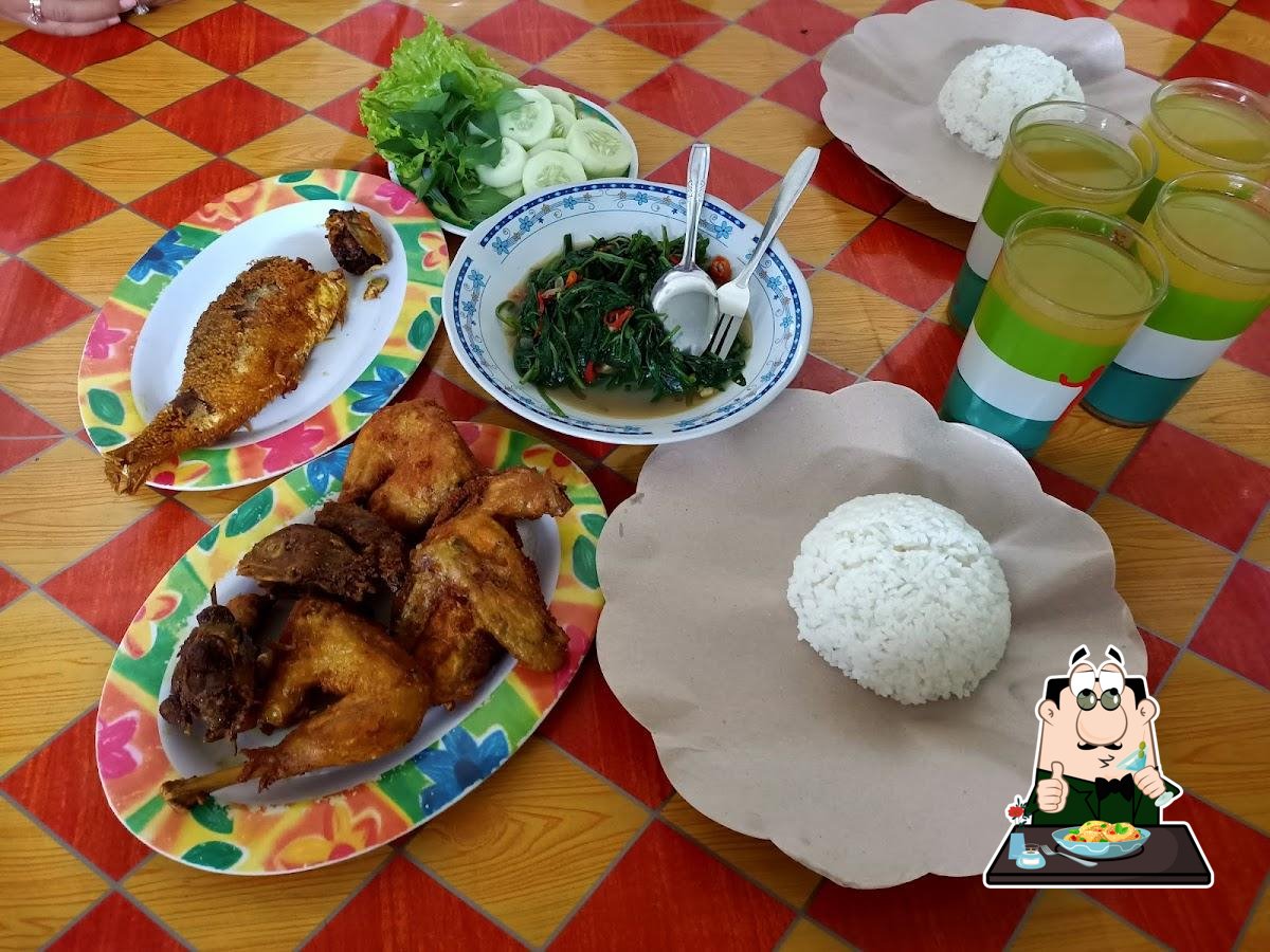 Ayam Goreng Pemuda restaurant, Jombang, Jl. Panglima Sudirman No.65 ...