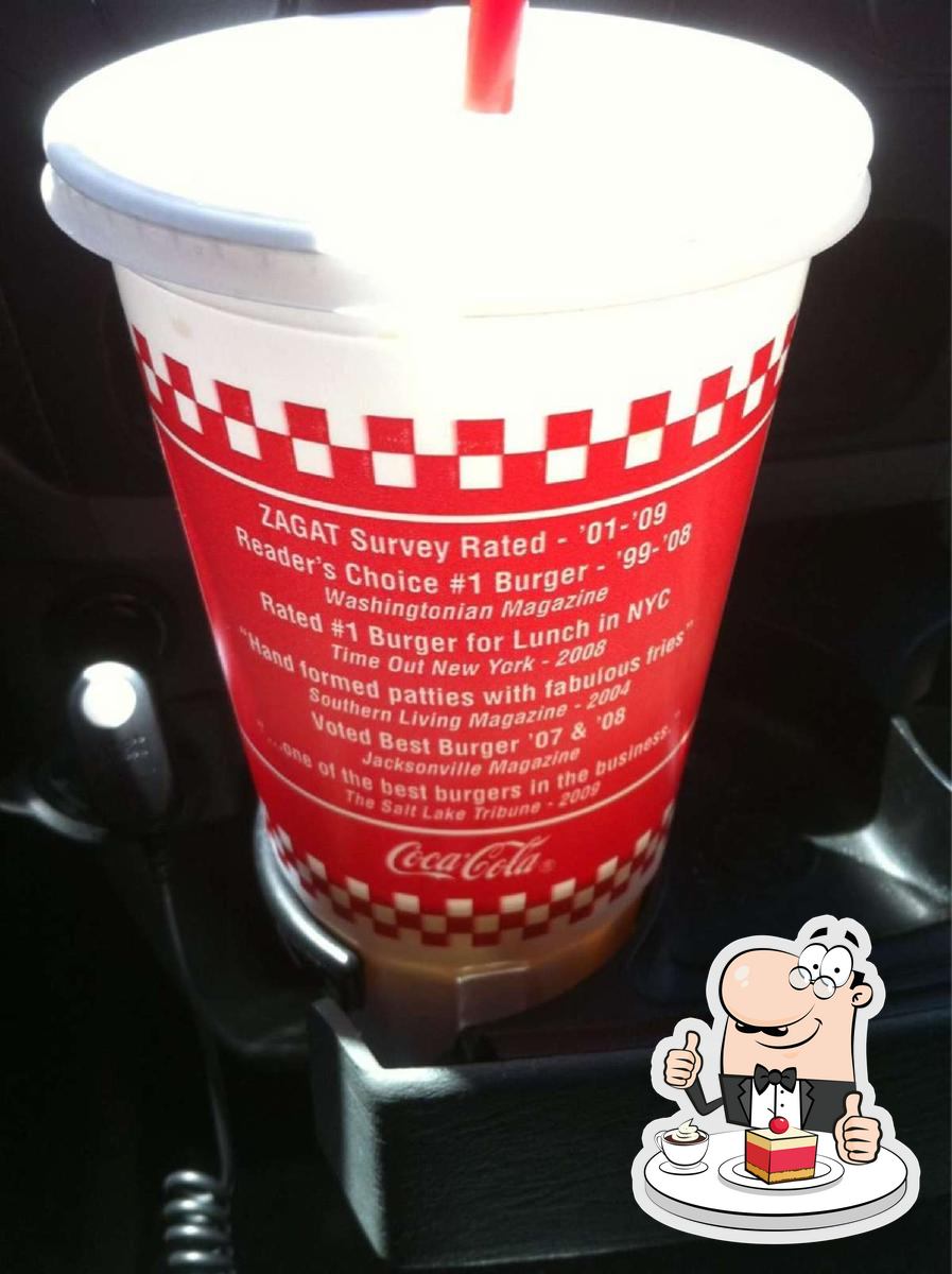 Five Guys, 78-445 CA-111 in La Quinta - Restaurant menu and reviews