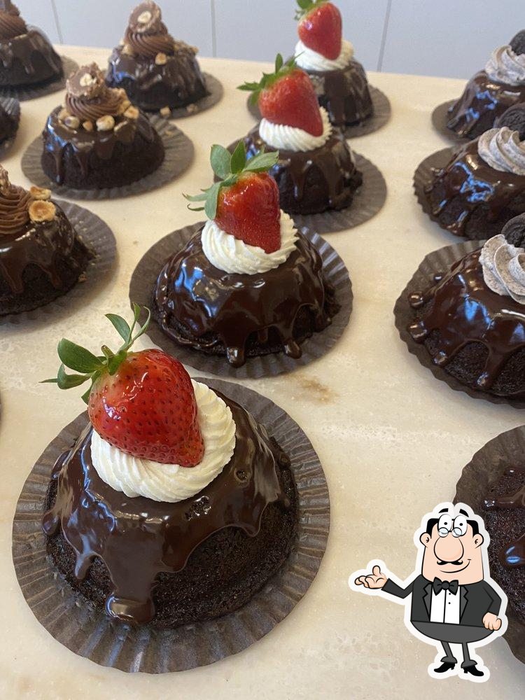 The Chocolate Cake Shop in Santa Ana - Restaurant menu and reviews