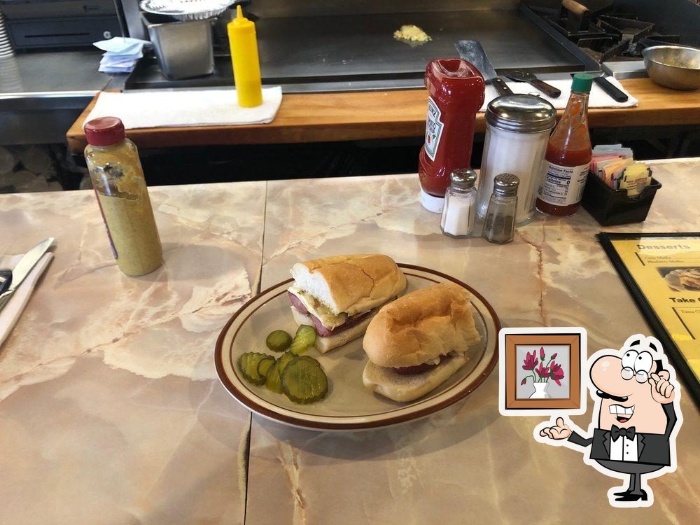 M & M Restaurant in Philadelphia - Restaurant menu and reviews