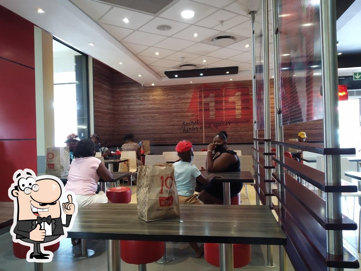 KFC Eyethu Mall restaurant, Orange Farm, Erf 15673 - Restaurant menu ...