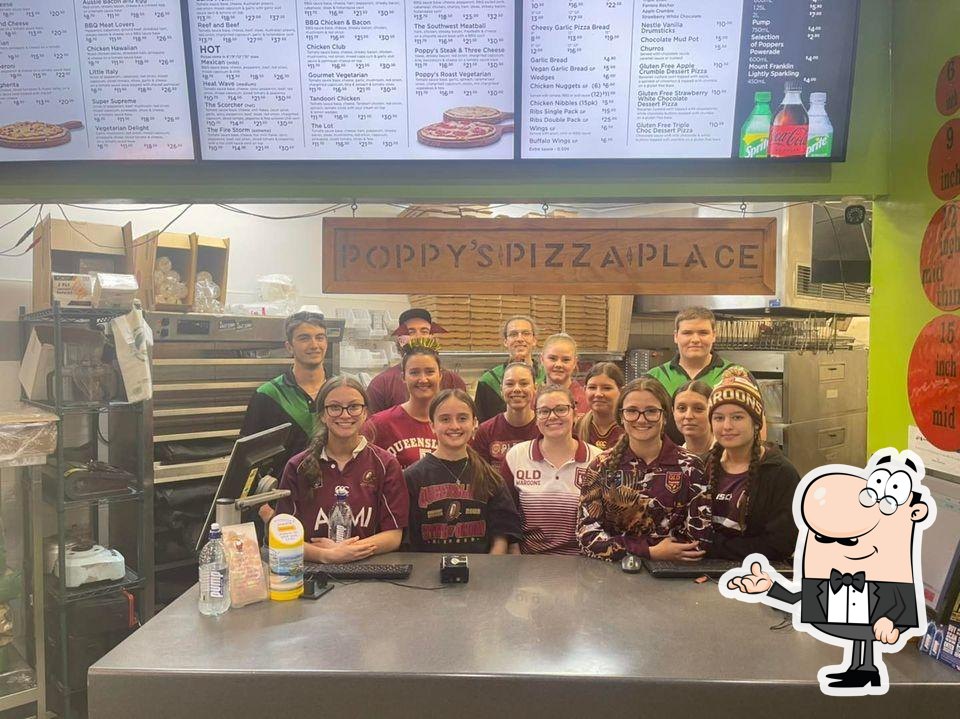 Poppy's Pizza Place in Walkerston - Restaurant menu and reviews