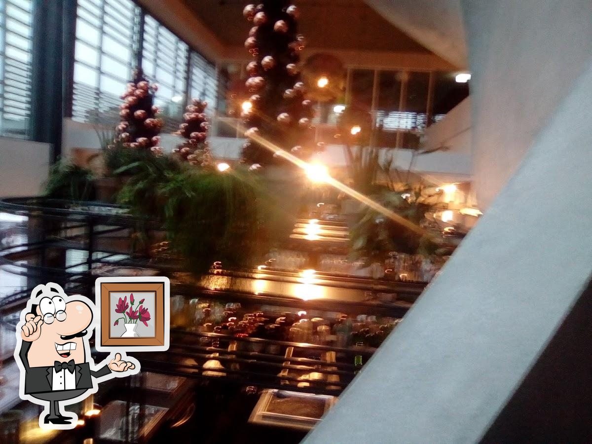 George Marina, Amsterdam - Restaurant menu, prices and reviews
