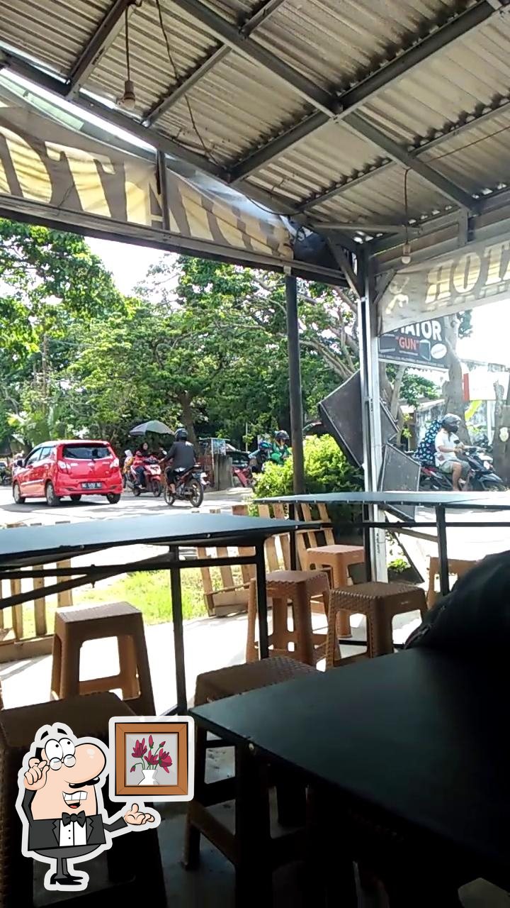 Warung / Kafe Bengkel Lamo cafe, Palembang - Restaurant reviews
