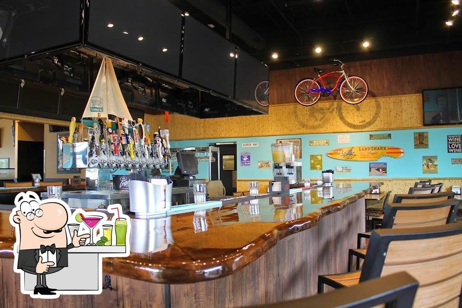 On Tap Bar And Grill Akron