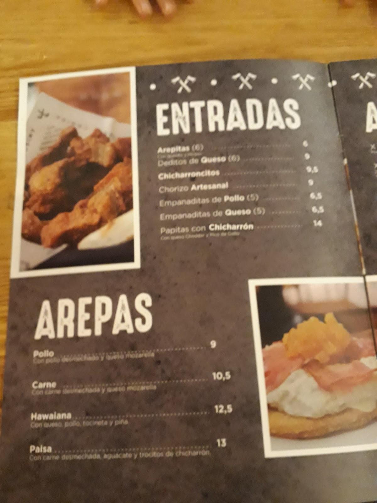 Menu at Tosco restaurant, Medellín