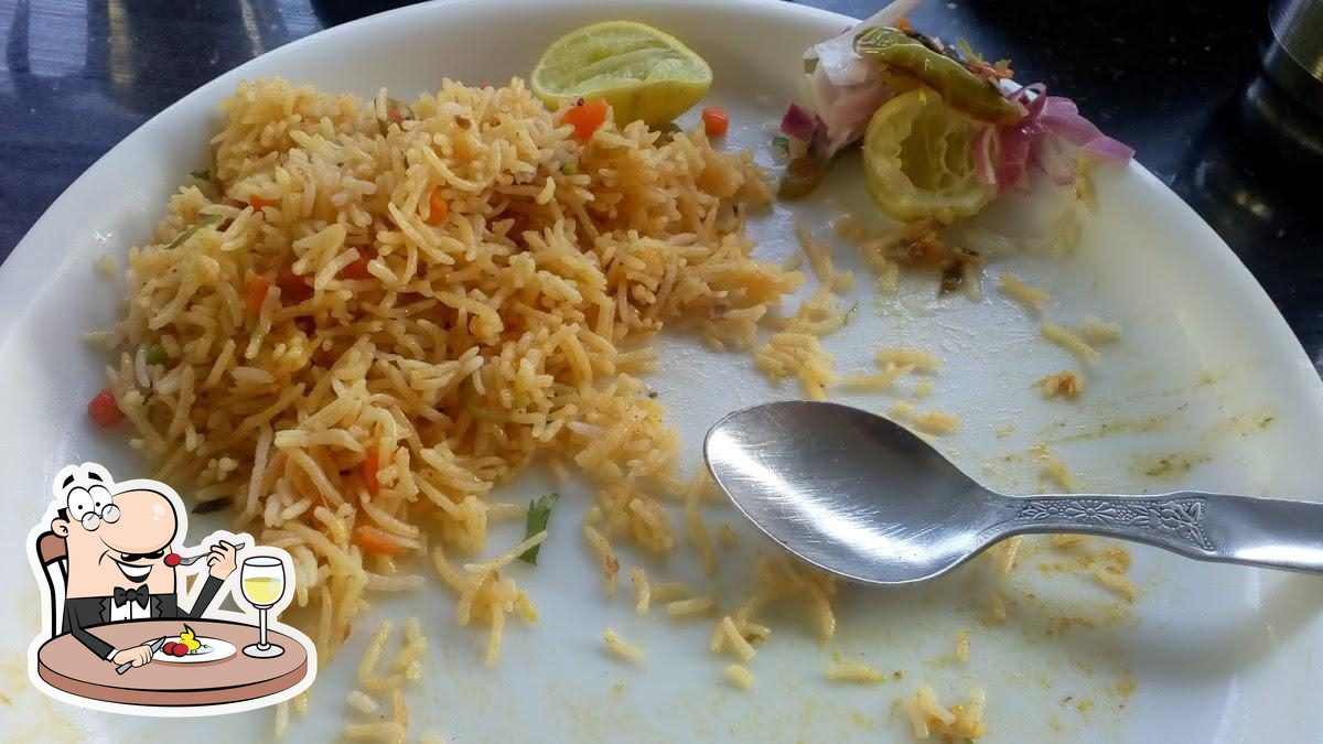 Abhiruchi Restaurant, Chirala - Restaurant reviews
