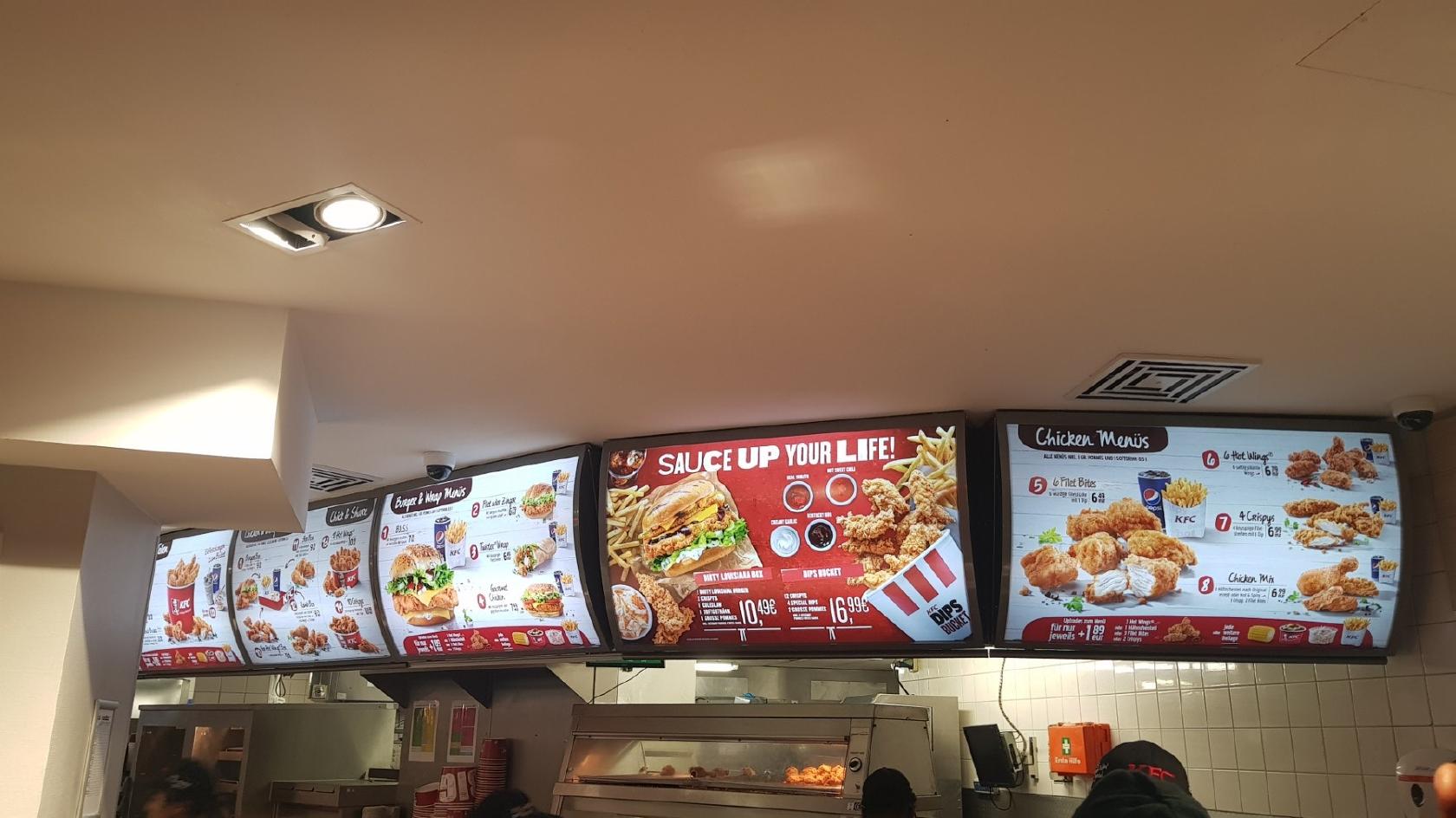 Menu at Kentucky Fried Chicken fast food, Munich, Bayerstraße 7
