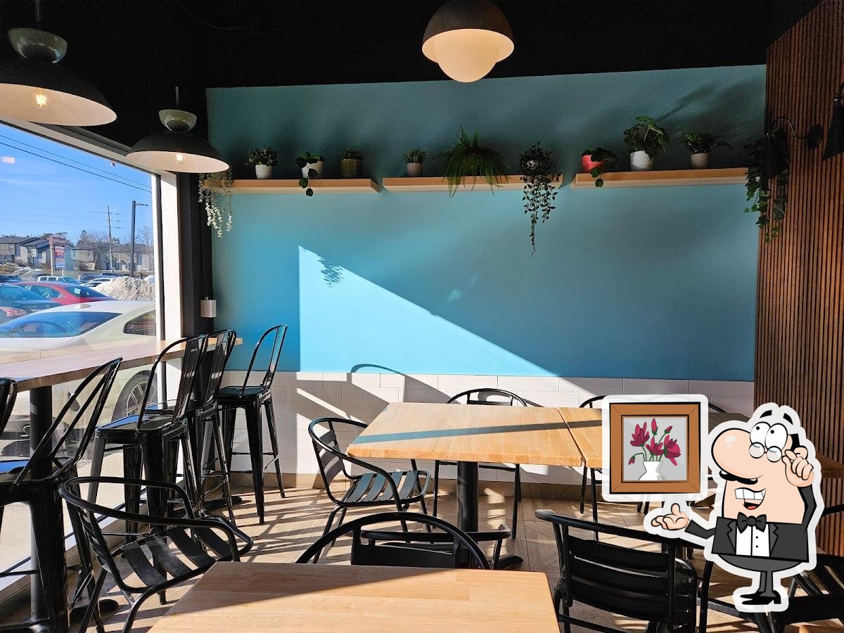 Umbrella Burger (Ogilvie), Ottawa - Restaurant menu, prices and reviews