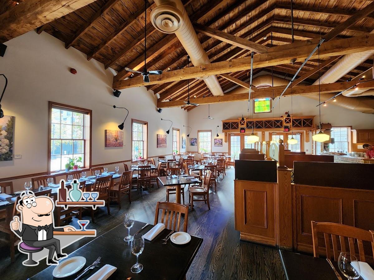 Solé Uptown, Waterloo - Restaurant menu, prices and reviews