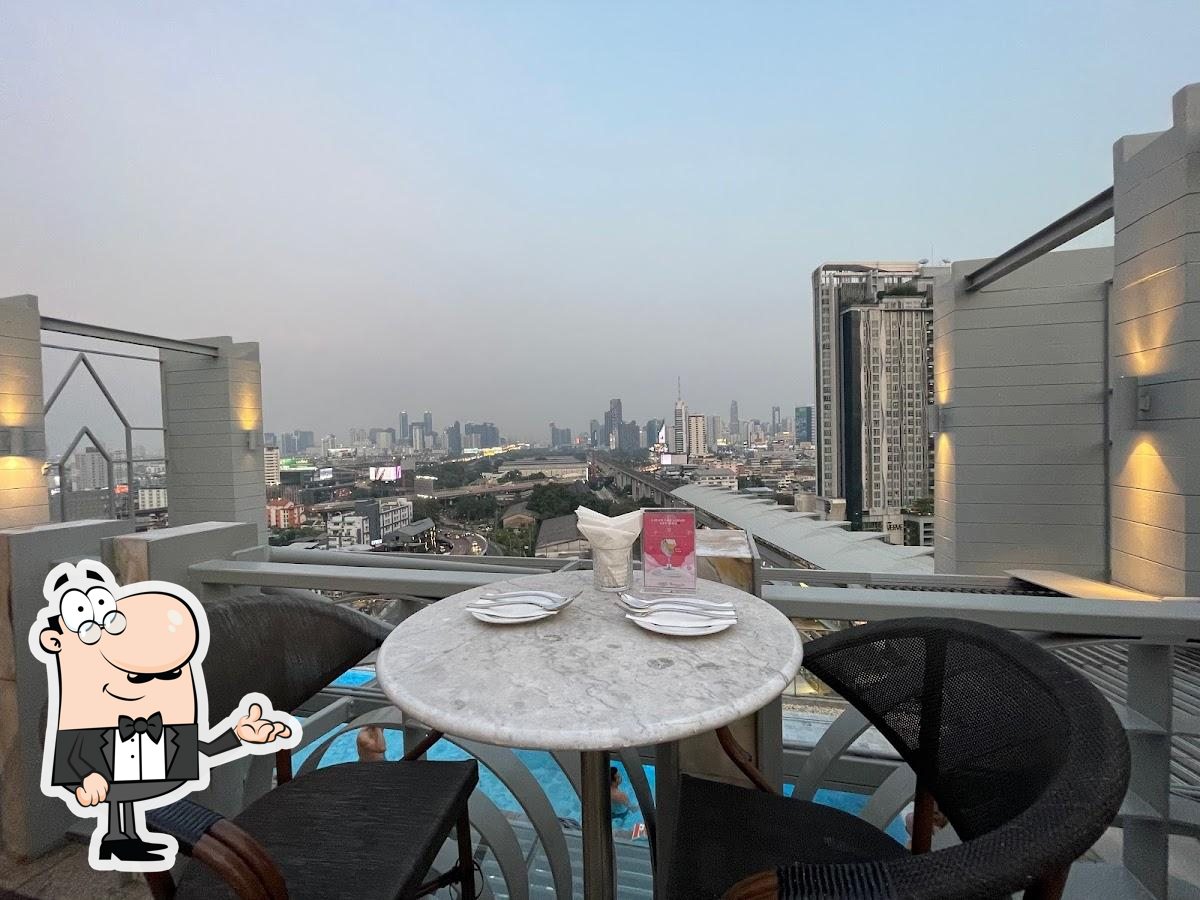 Barracuda Rooftop Bar, Bangkok - Restaurant menu, prices and reviews