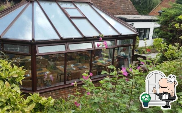 Menu of The Hop Pole Inn, Nettlestead - british restaurant reviews and ...