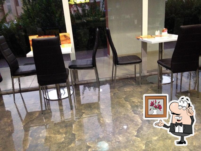 Postres Knafat Al Arz, Dubai - Opiniones del restaurante