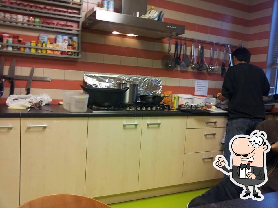 Awaka Surinaams / Javaans eten "Surikeuken", Groningen