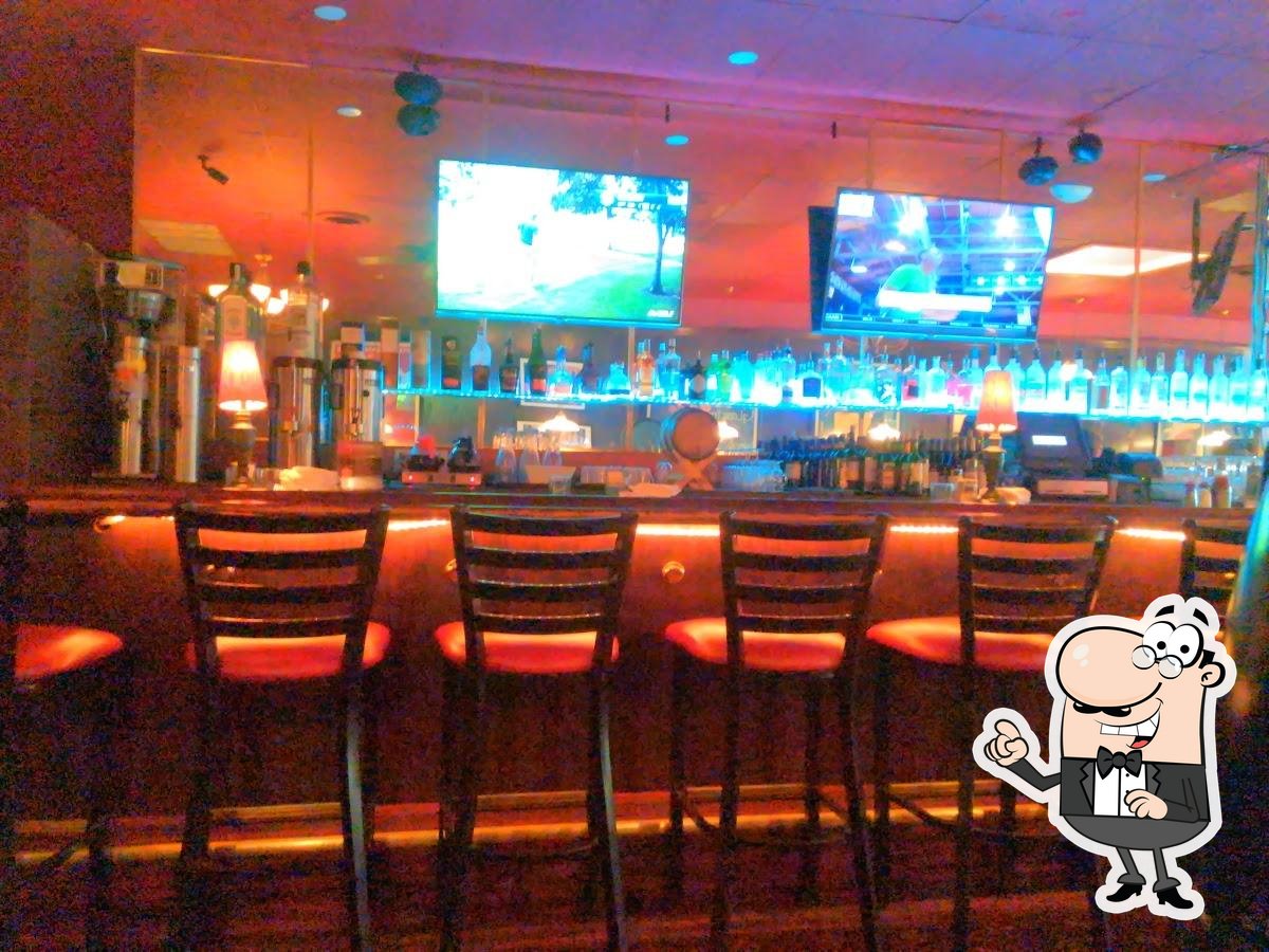 Poppies Restaurant & Lounge, Denver - Restaurant menu, prices and reviews