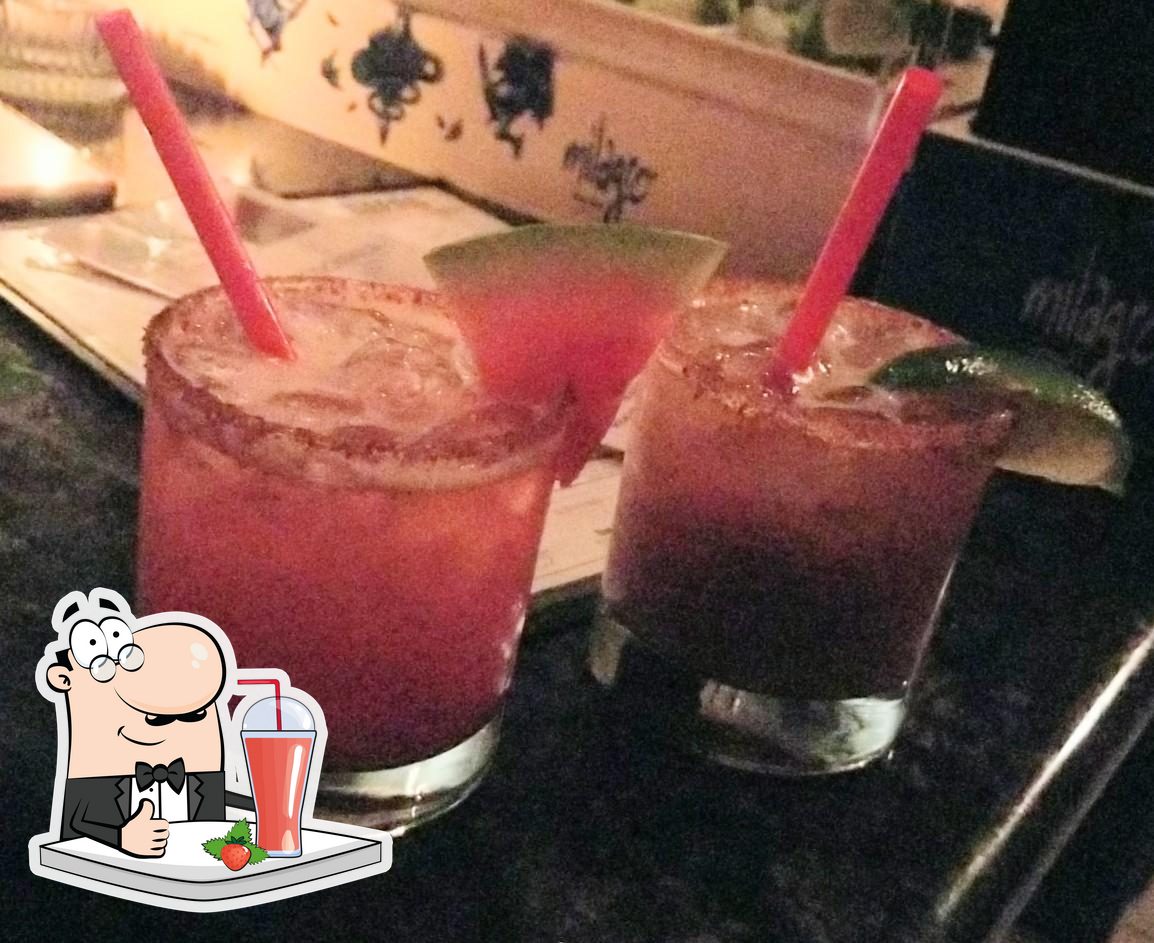 Del Toro, Chicago, Halsted - Restaurant menu, prices and reviews