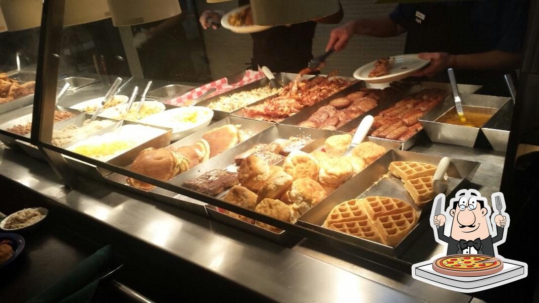 Luby's, 8176 N Mopac Expy in Austin - Restaurant menu and reviews