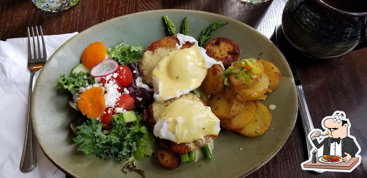 Skye Cafe & Bistro in Regina - Restaurant menu and reviews