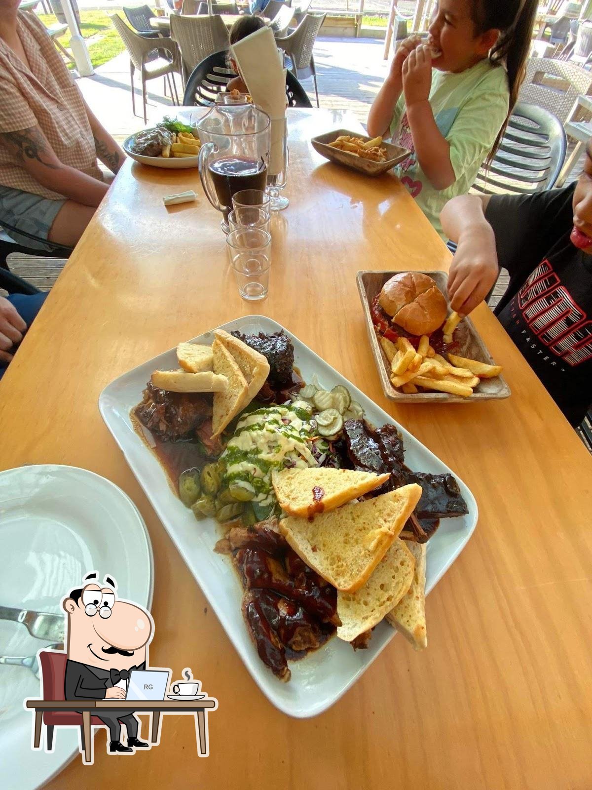 Apiti Tavern & Eatery, Apiti - Restaurant menu, prices and reviews