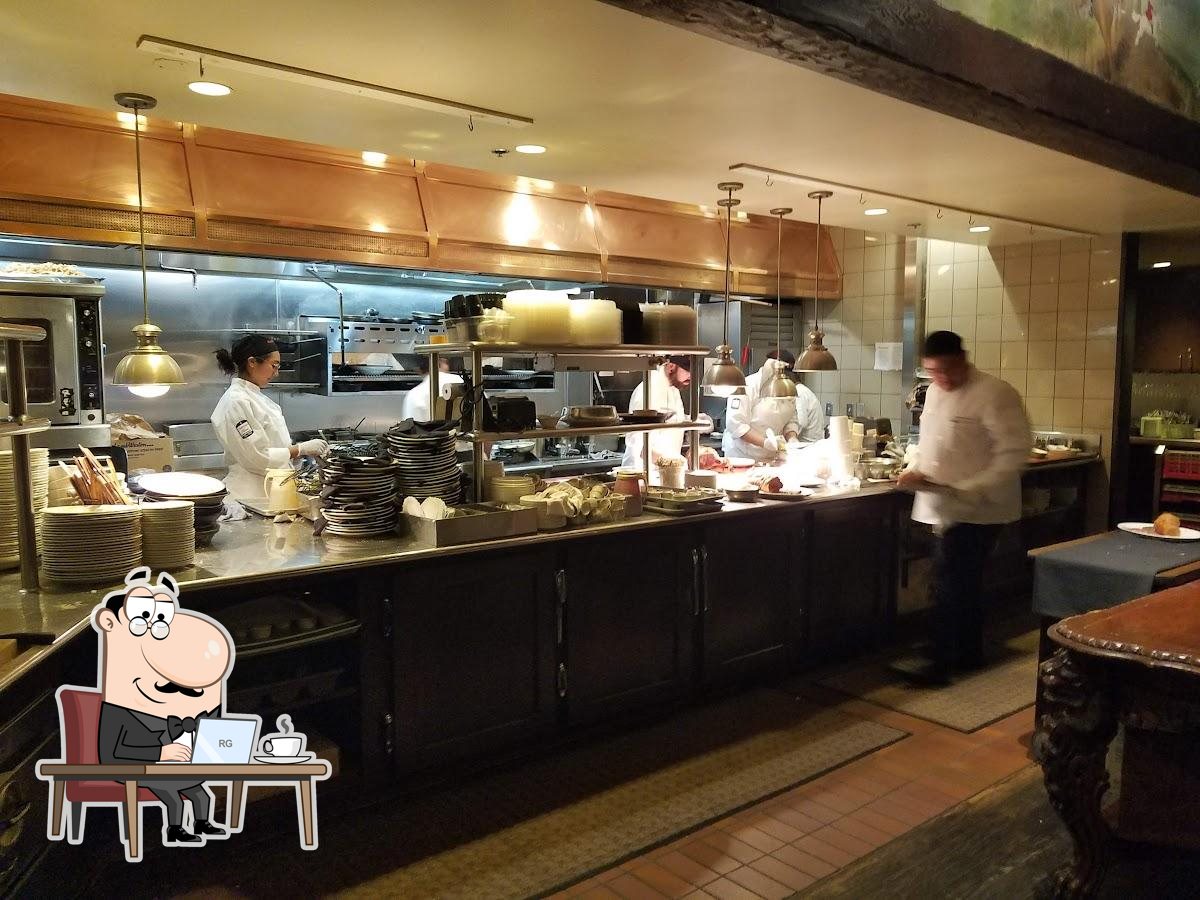 Summit House Restaurant, Fullerton - Restaurant menu, prices and reviews