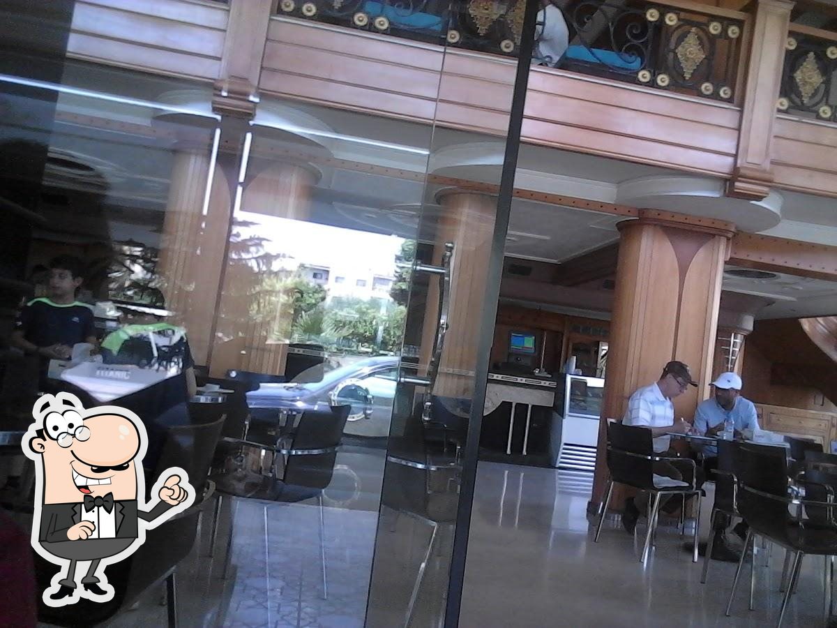 Titanic cafe, Fes, 22F6+Q23 - Restaurant reviews