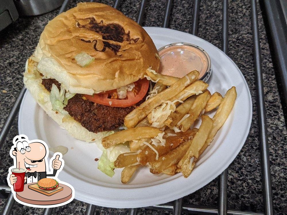 Toro Burger Bar, 1050 Sunland Park Dr in El Paso - Restaurant reviews