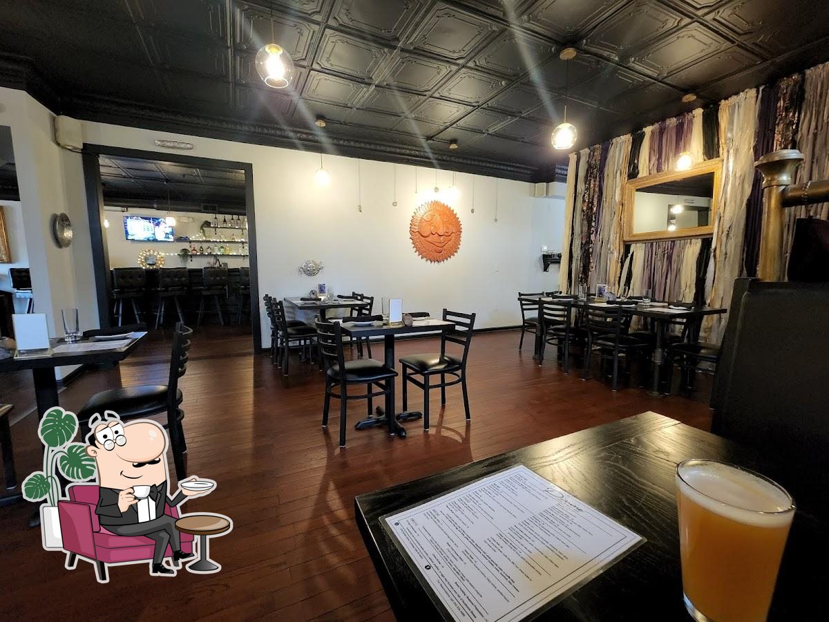Divine Restaurant, Cuyahoga Falls - Restaurant menu, prices and reviews