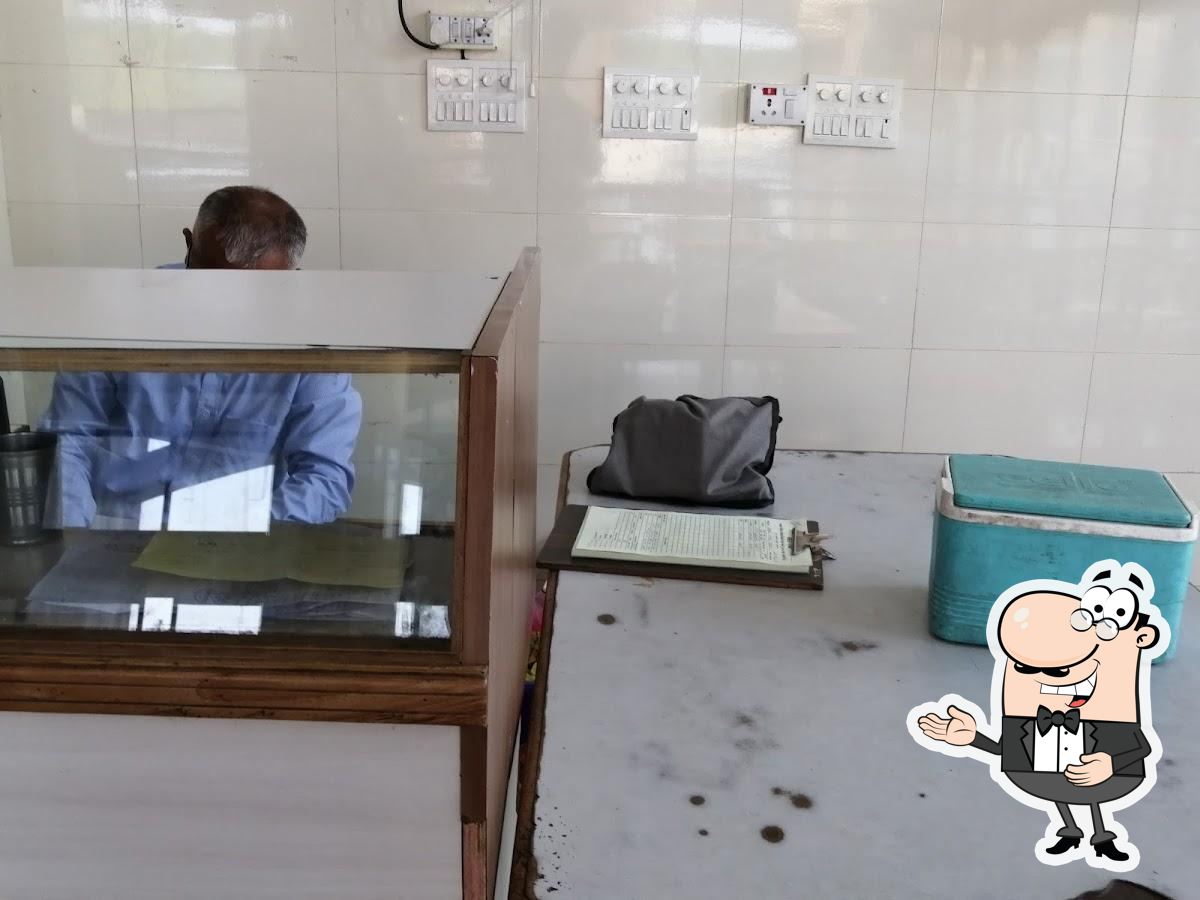 Banas dairy Employees canteen, Palanpur - Restaurant reviews