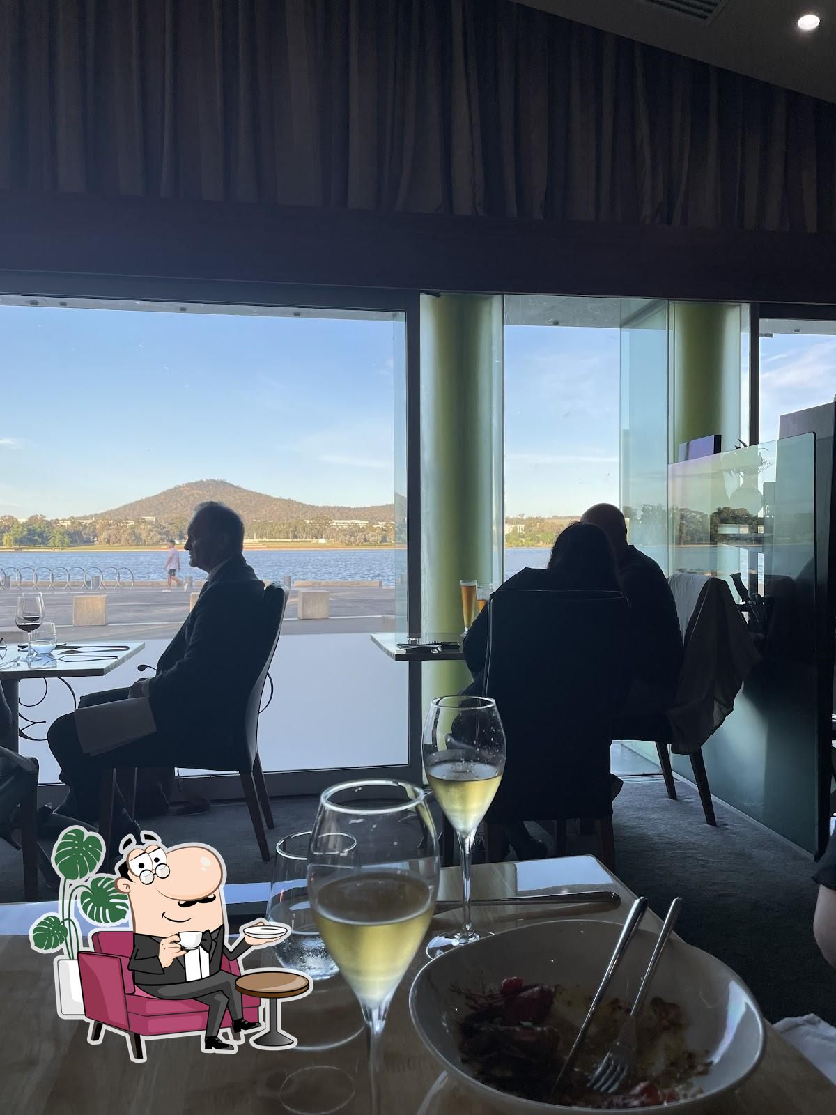 Water's Edge Fine Dining Restaurant, Parkes - Restaurant menu, prices ...