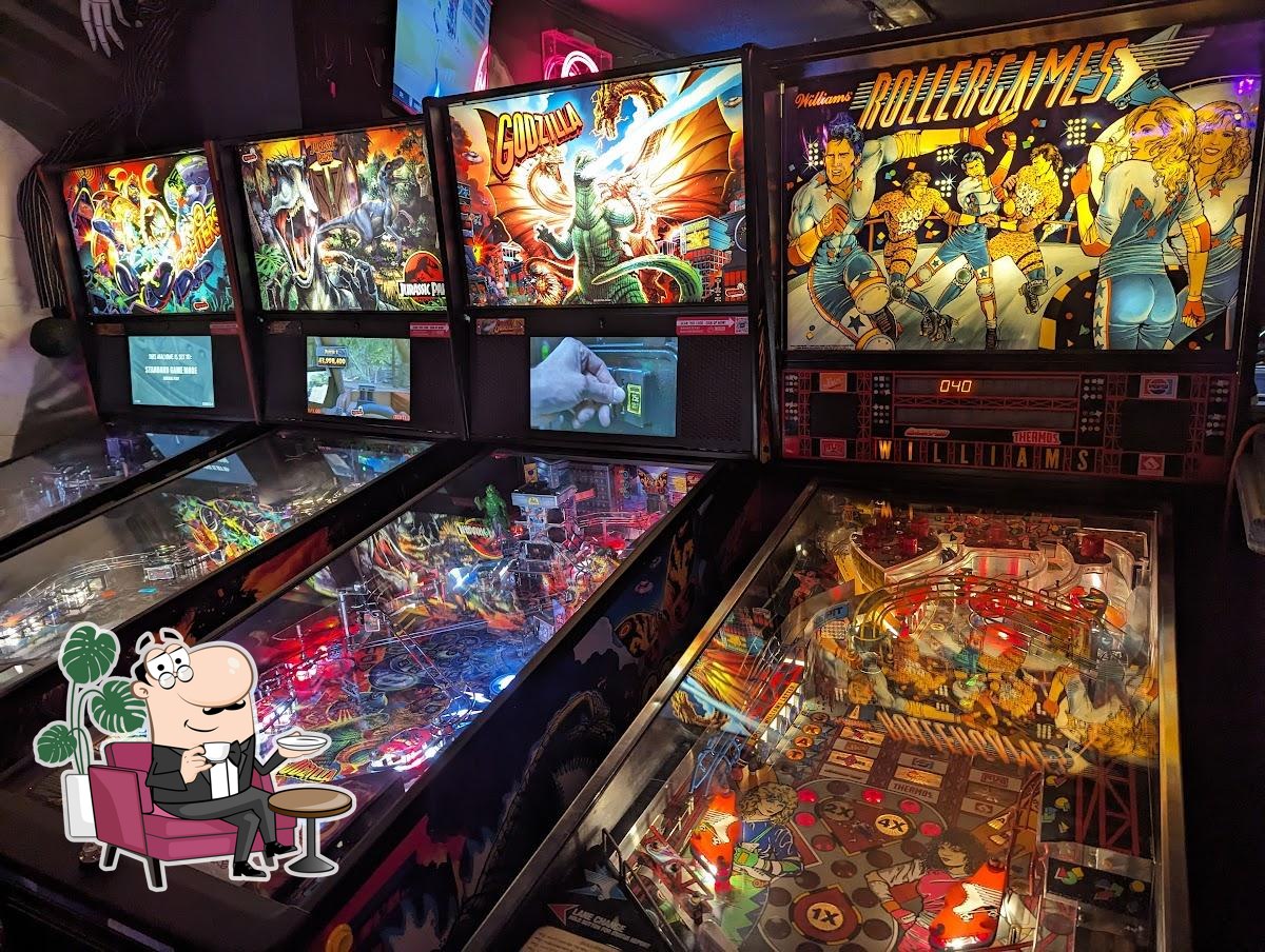 Retro Junkie, Walnut Creek - Restaurant menu, prices and reviews