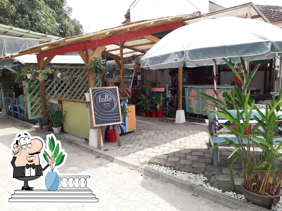 Kayu Manis Beach cafe, Metro - Restaurant reviews