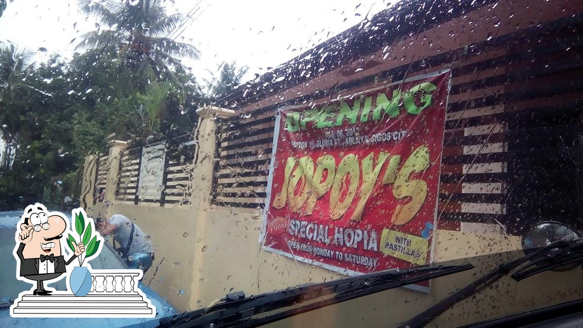 Jopoy's Special Hopia restaurant, Digos City - Restaurant reviews
