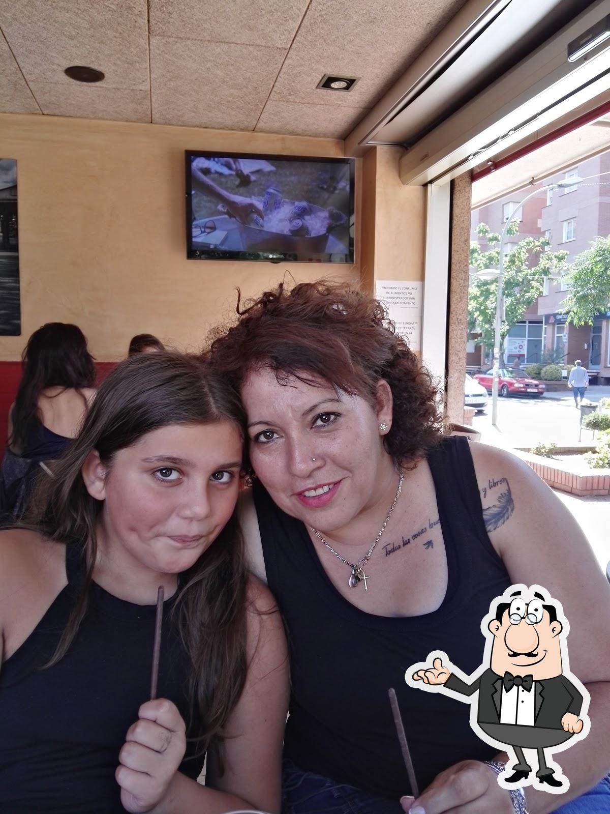 Red Waggon, Avinguda Montevideo, 43 in Vilassar de Mar - Restaurant reviews