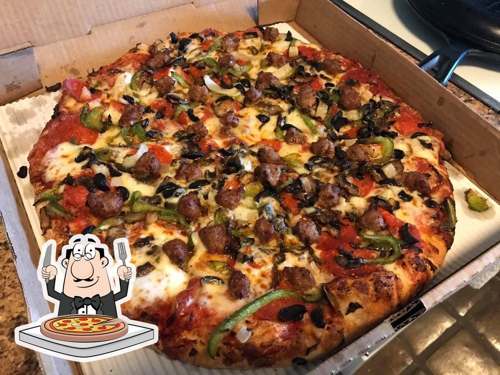 Barro's Pizza, 2601 N Central Ave in Phoenix - Restaurant menu and reviews