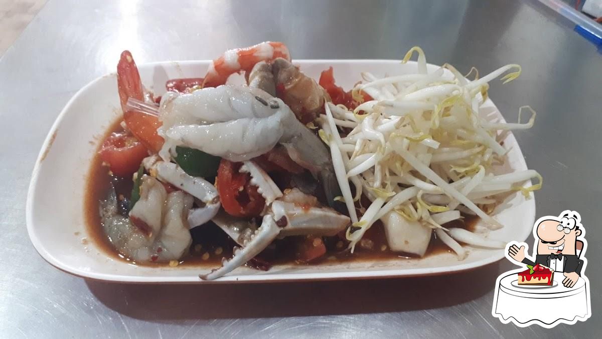 Lung Noi Phochana restaurant, Bangkok - Restaurant reviews