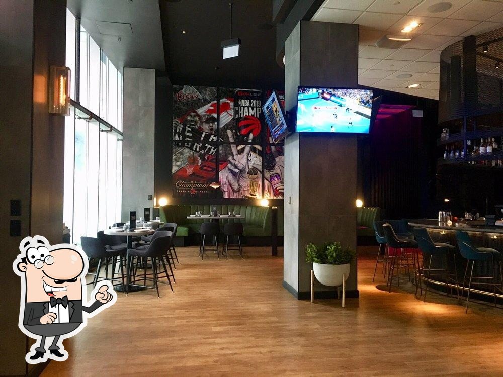 Real Sports Bar & Grill, Toronto - Restaurant menu, prices and reviews