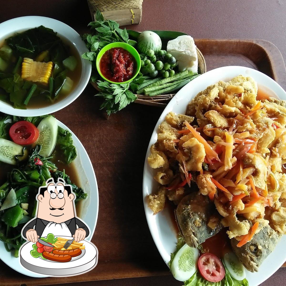Restoran Pemancingan Keluarga Jaka, Cikampek - Restaurant menu, prices ...