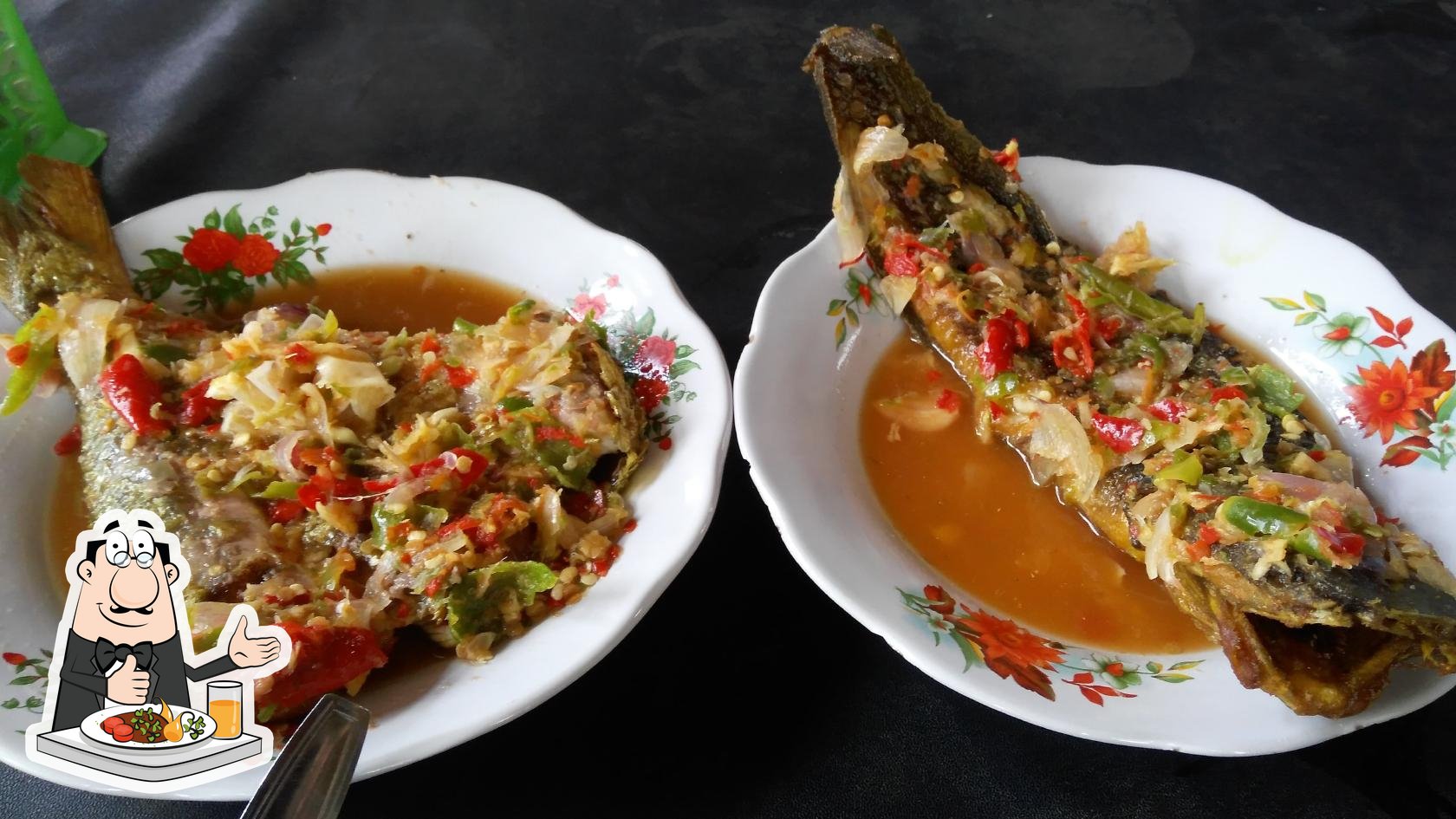 Warung Bambu restaurant, Bekasi Regency, Jalan Kemuning Blok B No.1 ...