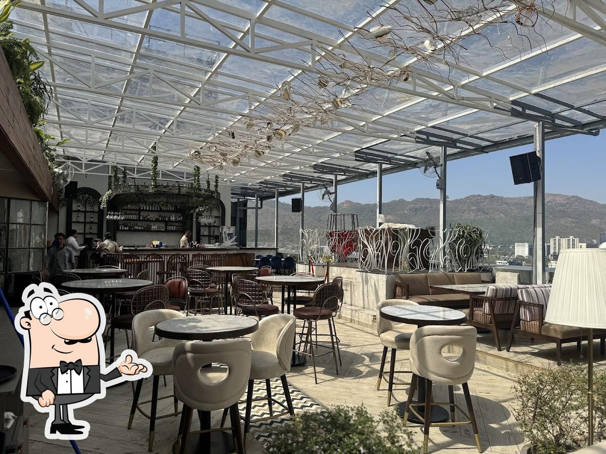 LIV - EATERY AND BAR, Thane - Restaurant menu, prices and reviews