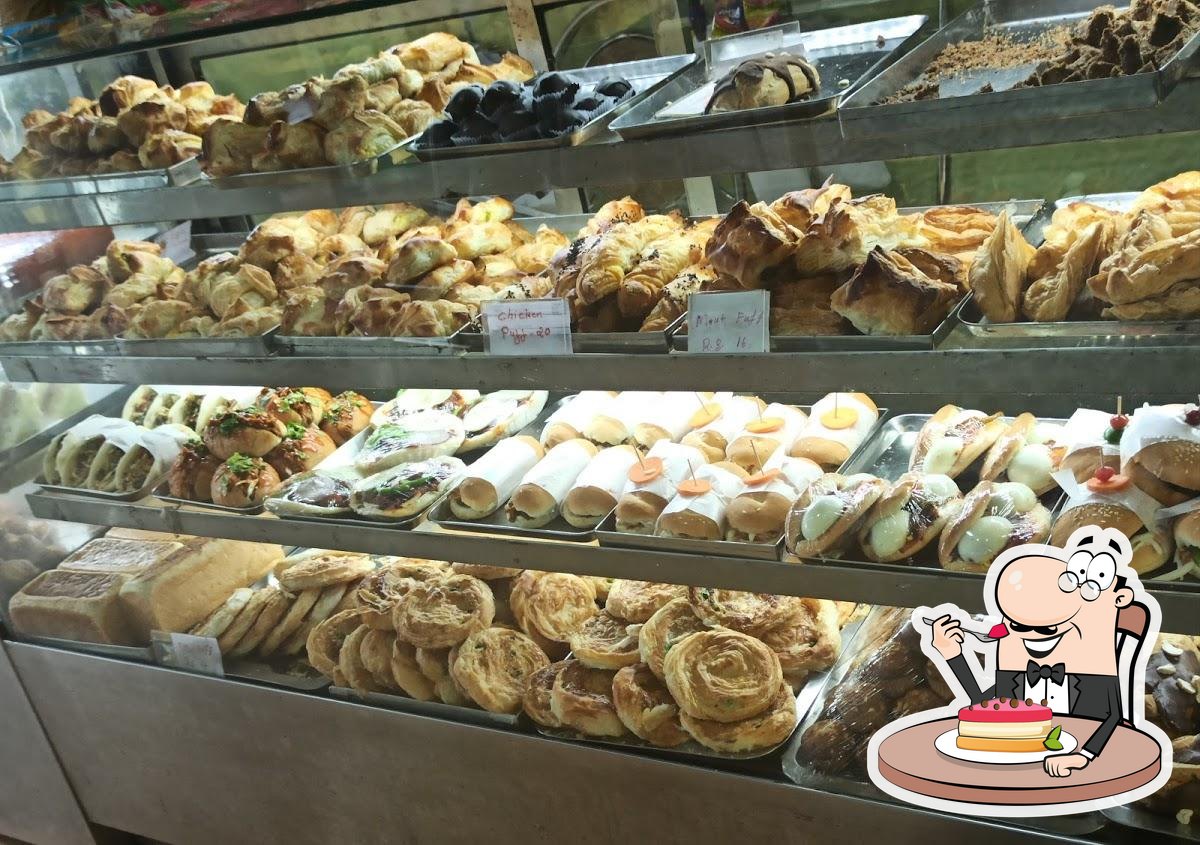 Divine Bakery, Ernakulam, W869+F27 - Restaurant reviews