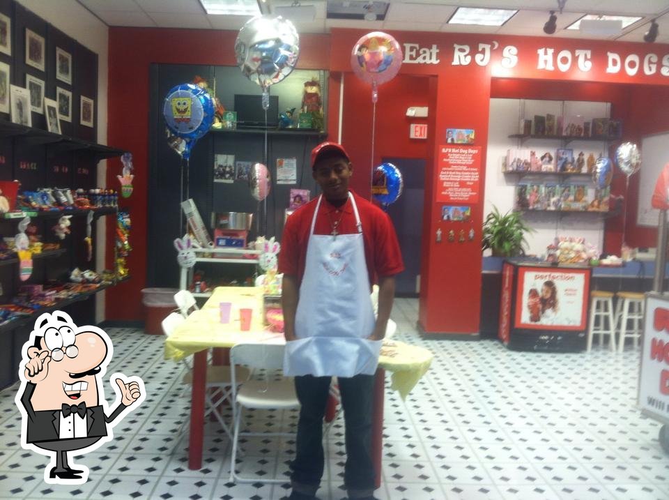 RJ'S Hot Dog Days in Rocky Mount